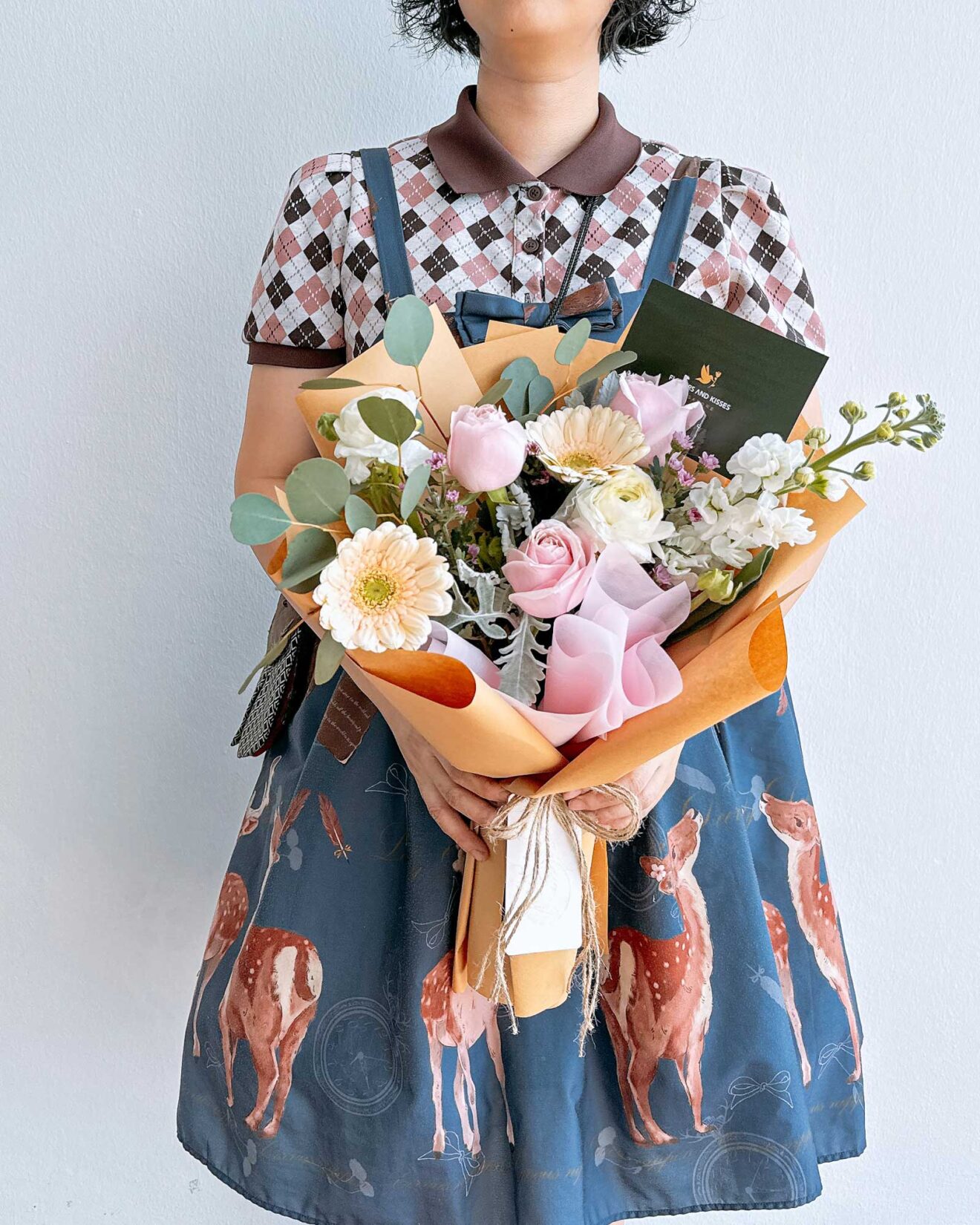 Customise Flower Bouquet Singapore | Flowers and Kisses