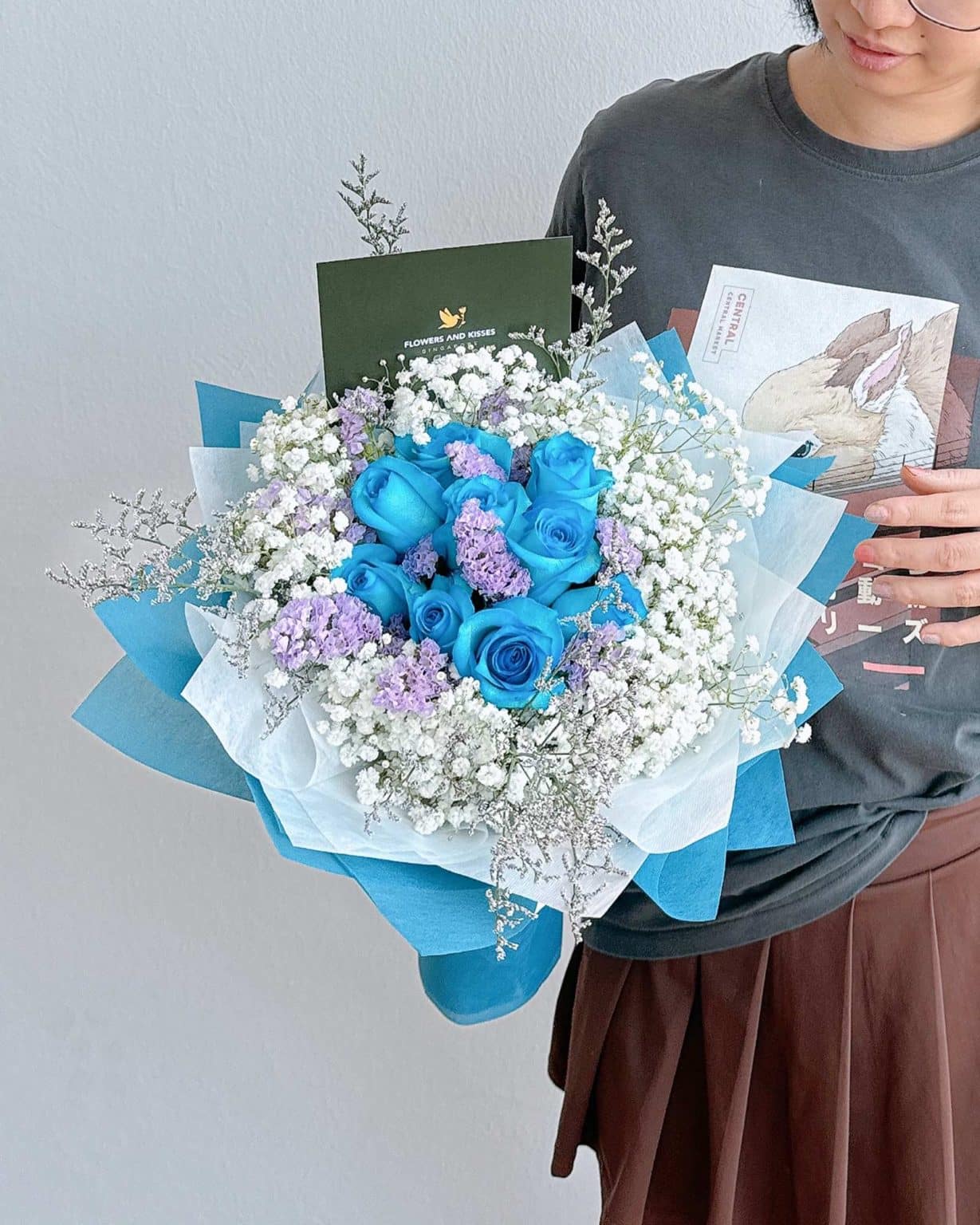 Tiffany Blue | Flowers and Kisses