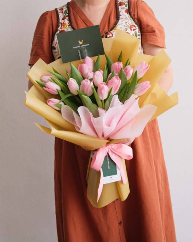 Check Out Our Cora Bouquet in Singapore | Flowers and Kisses