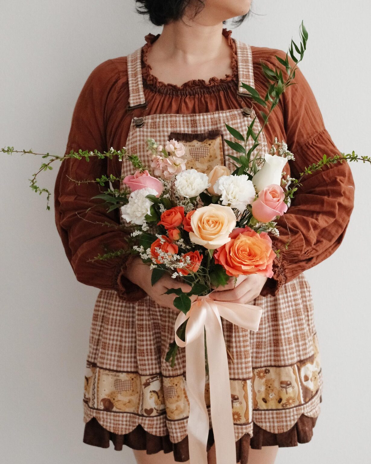 Sienna Bridal Bouquet | Flowers and Kisses