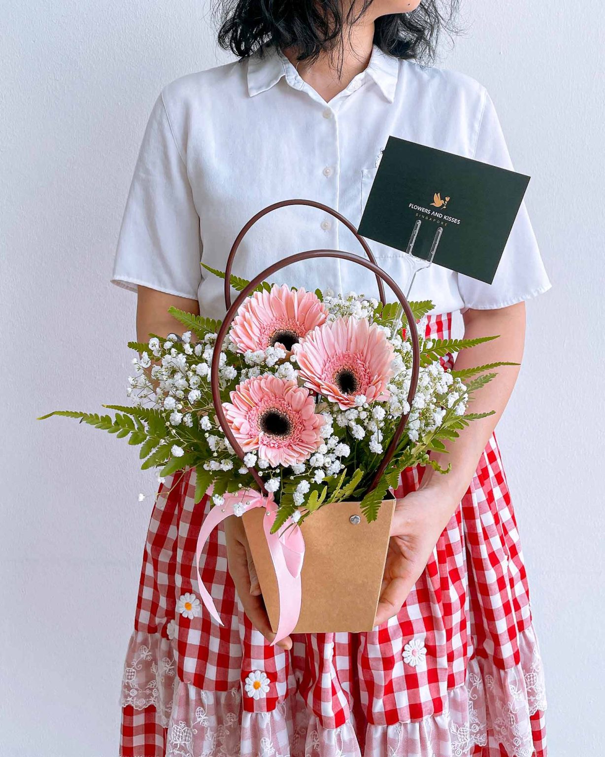 Pamela | Flowers and Kisses