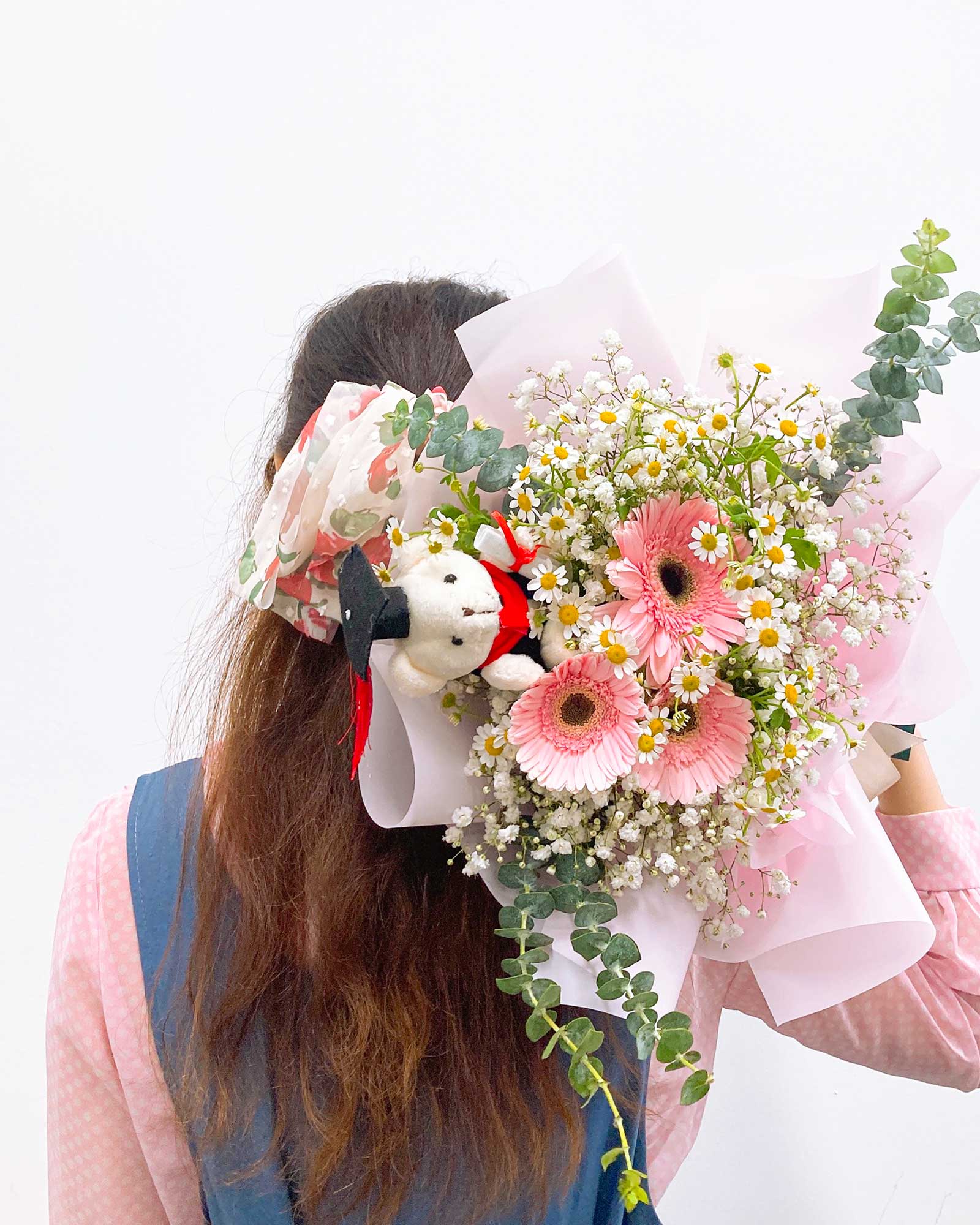 Graduation Priscillia | Flowers and Kisses