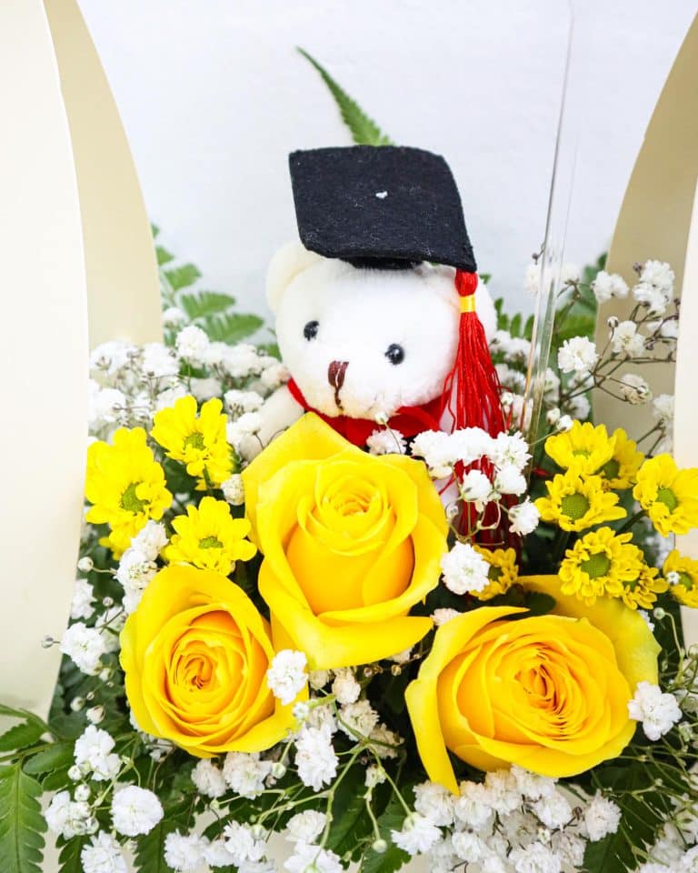 Best Graduation Flowers Bouquet in Singapore