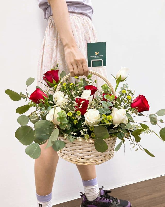 Belinda | Flowers and Kisses