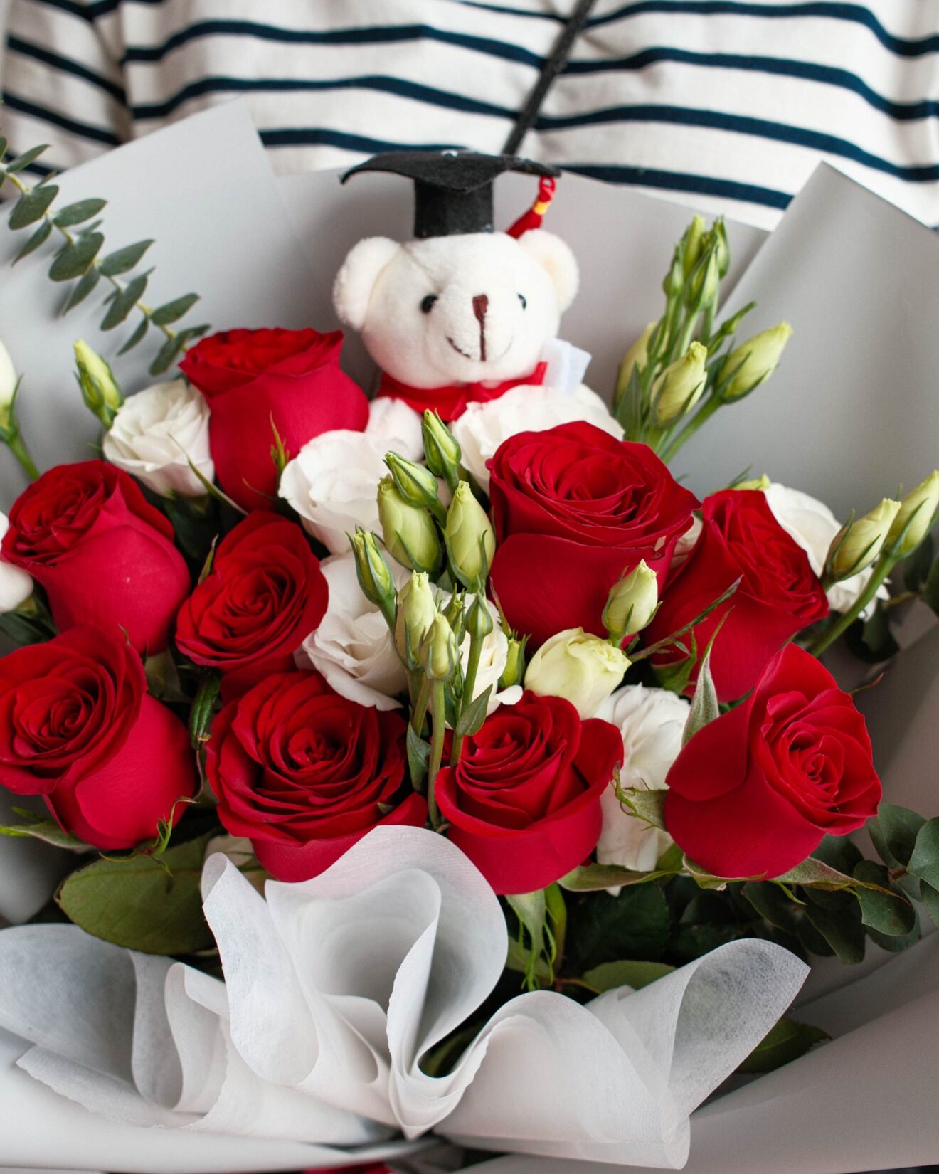 Graduation Carrie | Flowers and Kisses