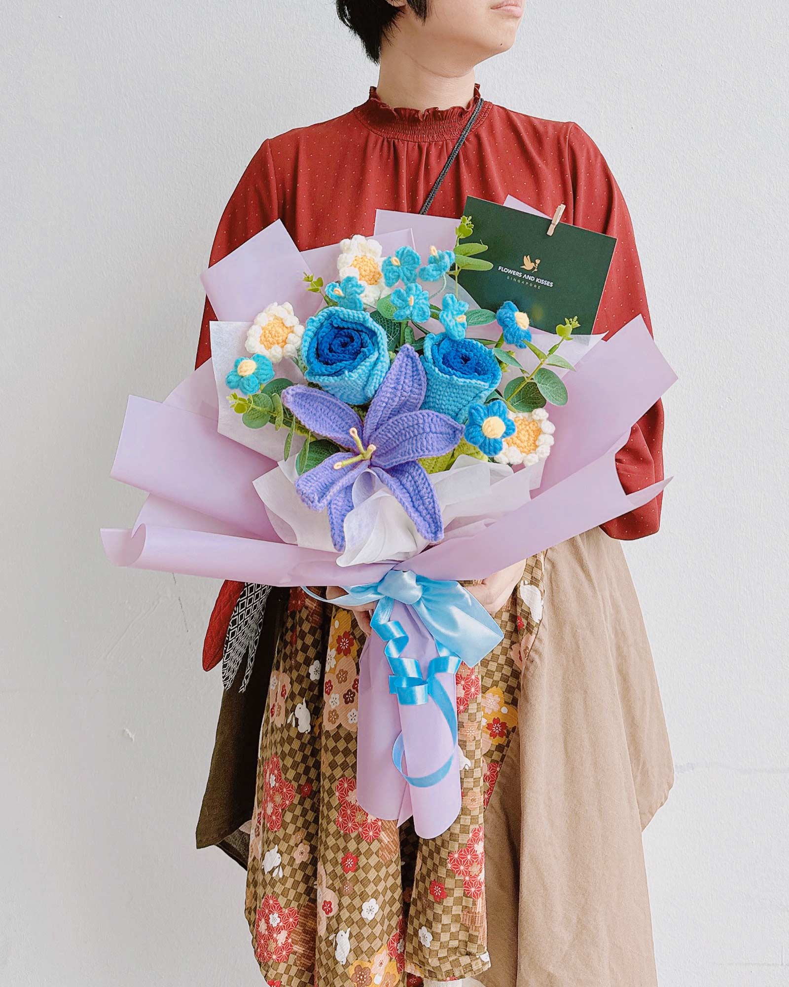 Robina | Flowers and Kisses